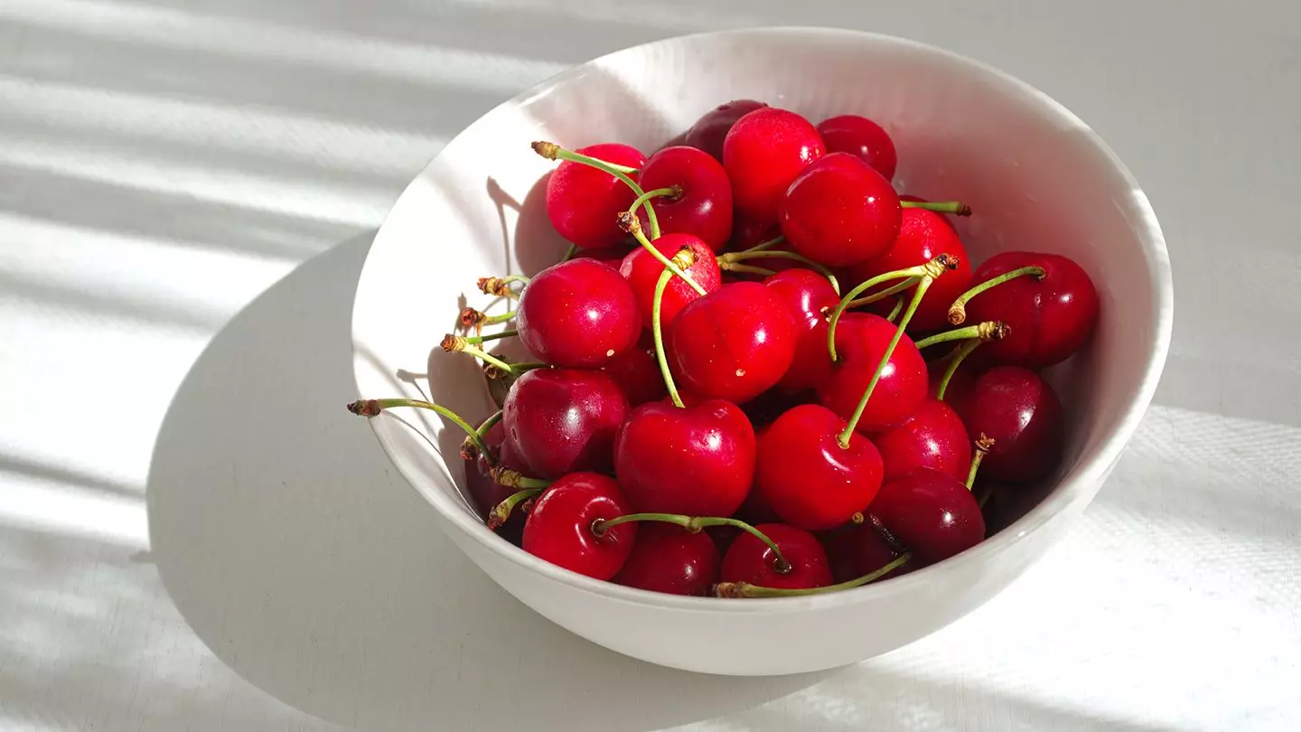 Rheumatoid-Arthritis-Friendly-Cooout-Chakudya-08-cherries-1440x810