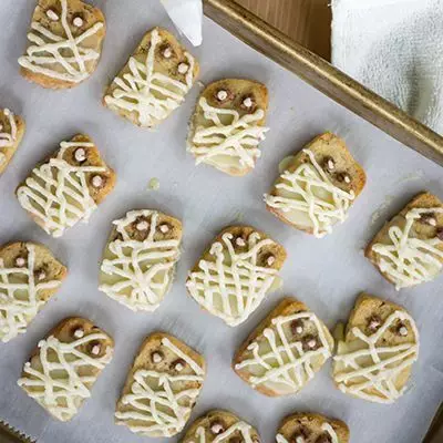 Kekere-Carb Mummy Cookies