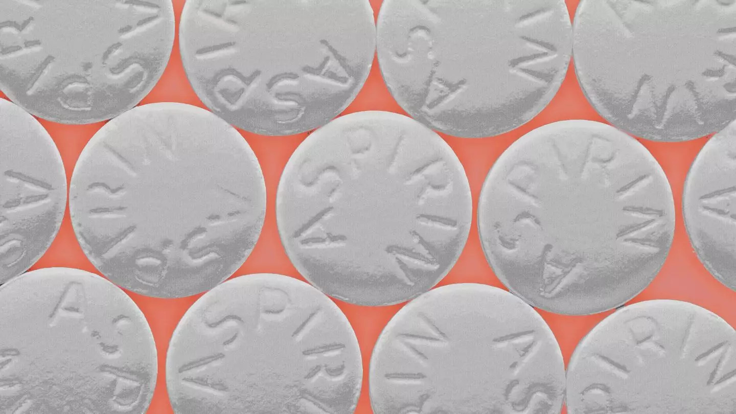 Aspirin by se neměl používat rutinně k prevenci prvního infarktu nebo mrtvice, říká pracovní skupina