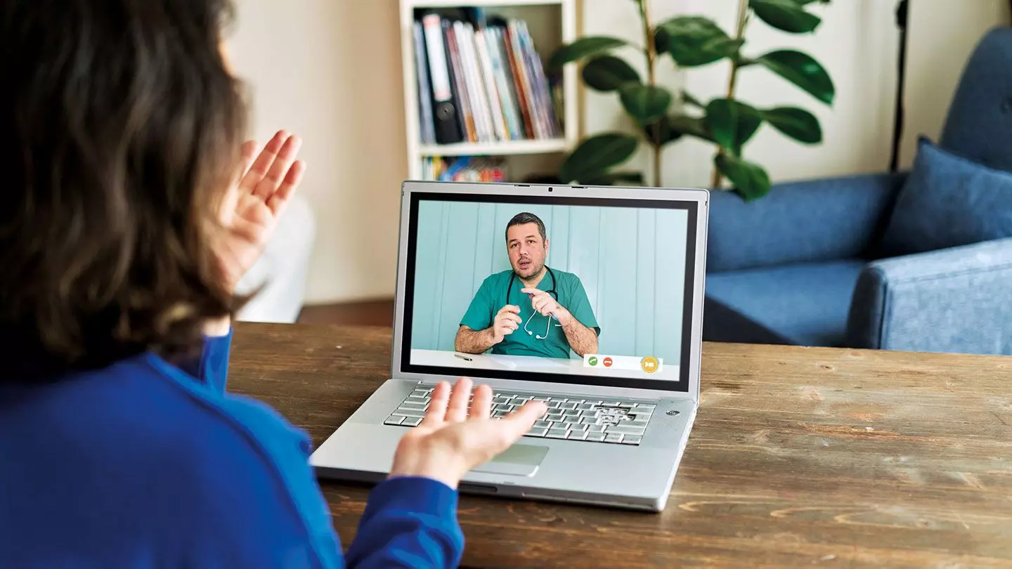 Telemedicine untuk MS Care: Two Thumbs Up