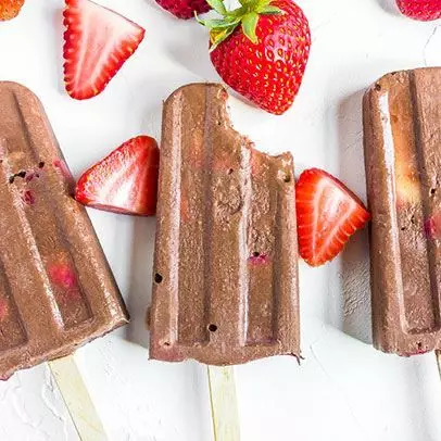 Pops au fudge aux fraises Keto