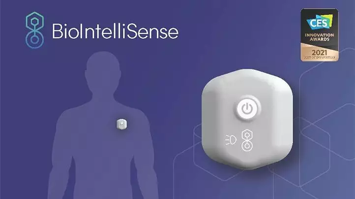 BioIntelliSense ഉപകരണം ധരിക്കുന്ന ഒരാളുടെ ചിത്രീകരണം