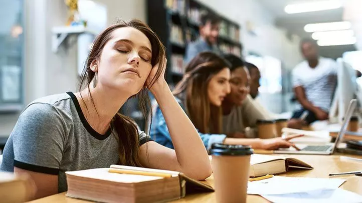 Wie sich Narkolepsie auf Schule und Lernen auswirkt