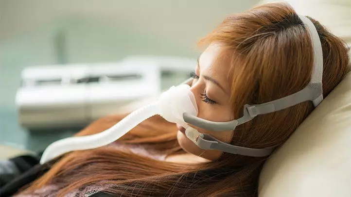 cpap ماشىنىسى ۋە باشقا ئۇيقۇسىزلىق كېسىلىنى داۋالاش: بۇ سىزگە ماس كېلىدۇ