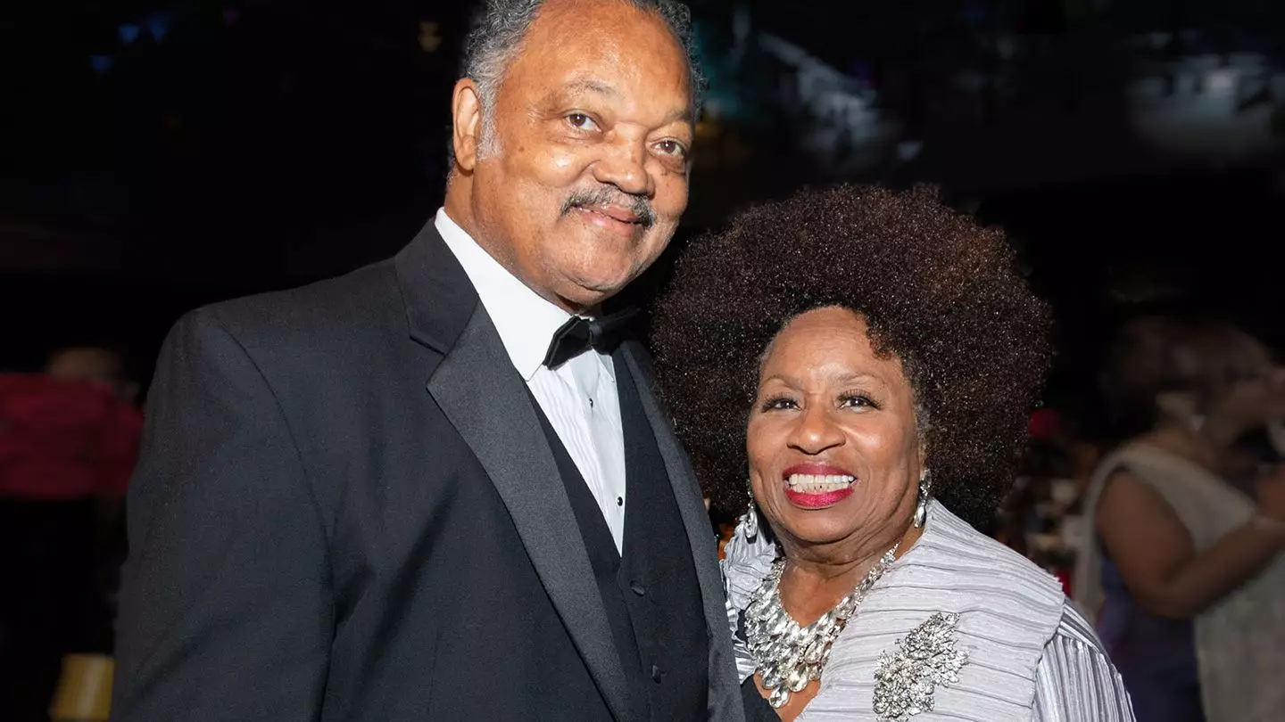 O Jesse Jackson ma lona faletua o Jacqueline Brown na auai i le Phoenix Dinner mo le 48th Annual Congressional Black Caucus Foundation ia Setema 15, 2018 i Washington, DC.