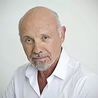 Hector Elizondo